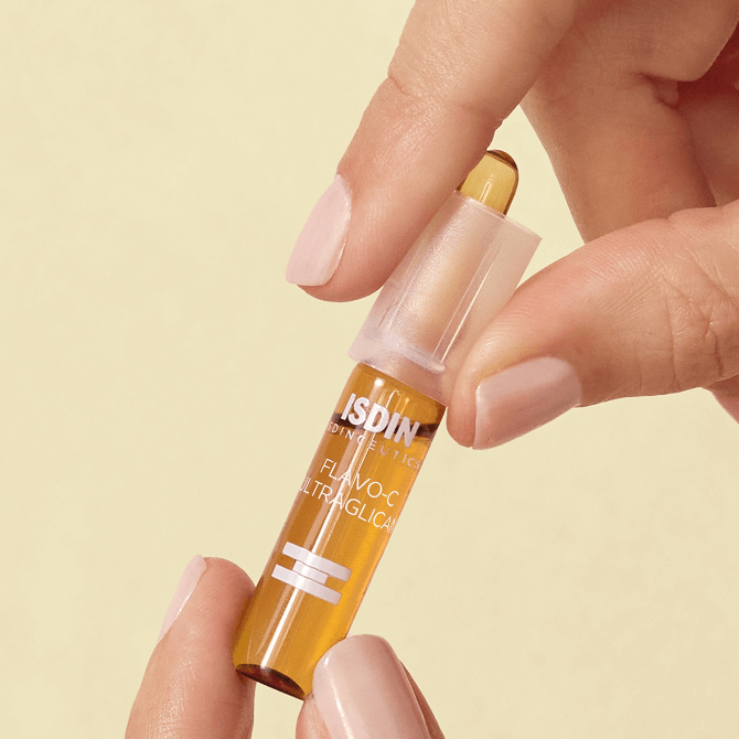 How To Use Ampoules in Your Skincare Routine | ISDIN